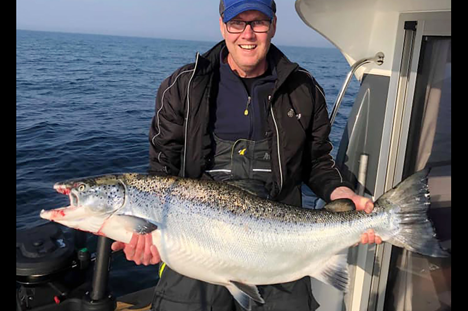 21,5 kilos trollinglaks fra Hanöbugten - Fisk & Fri