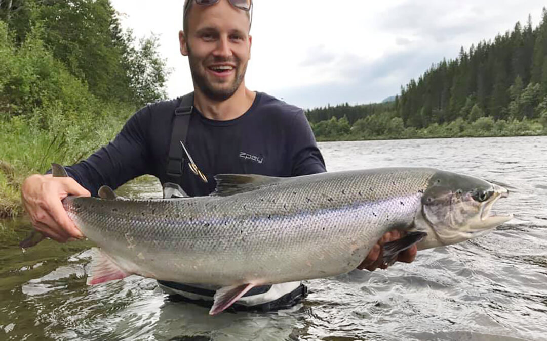 Dansk laksesucces i Norge - Fisk & Fri