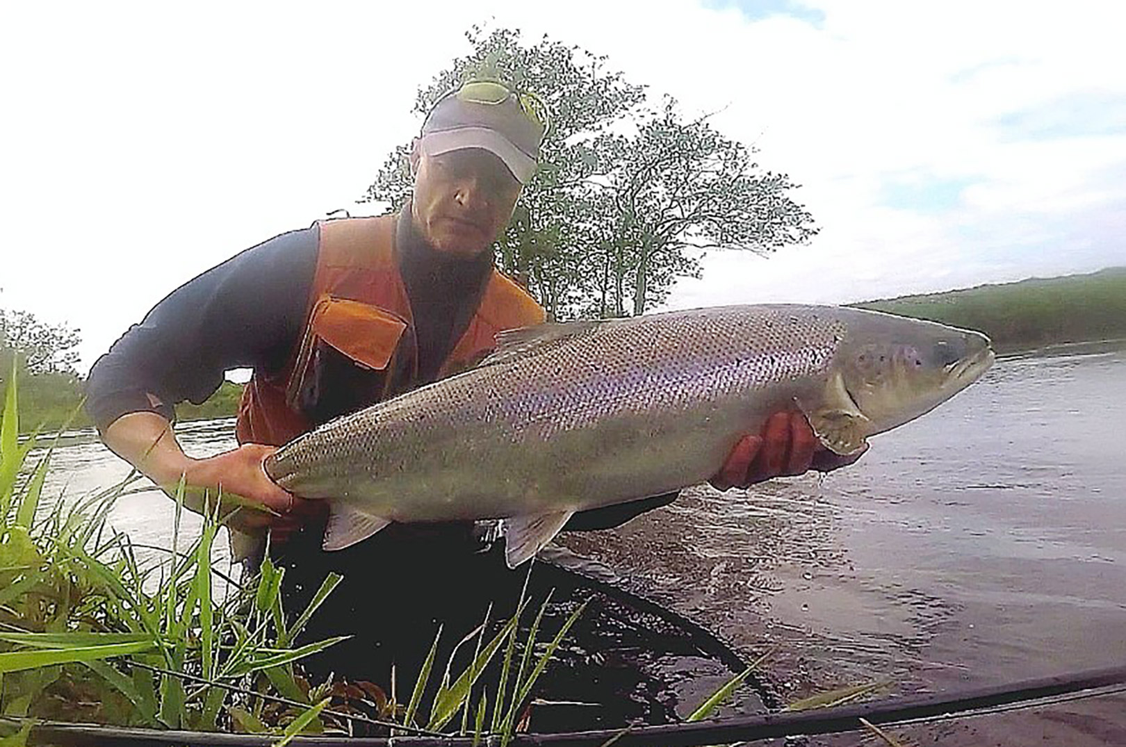 102 cm sølv fra Skjern Å - Fisk & Fri