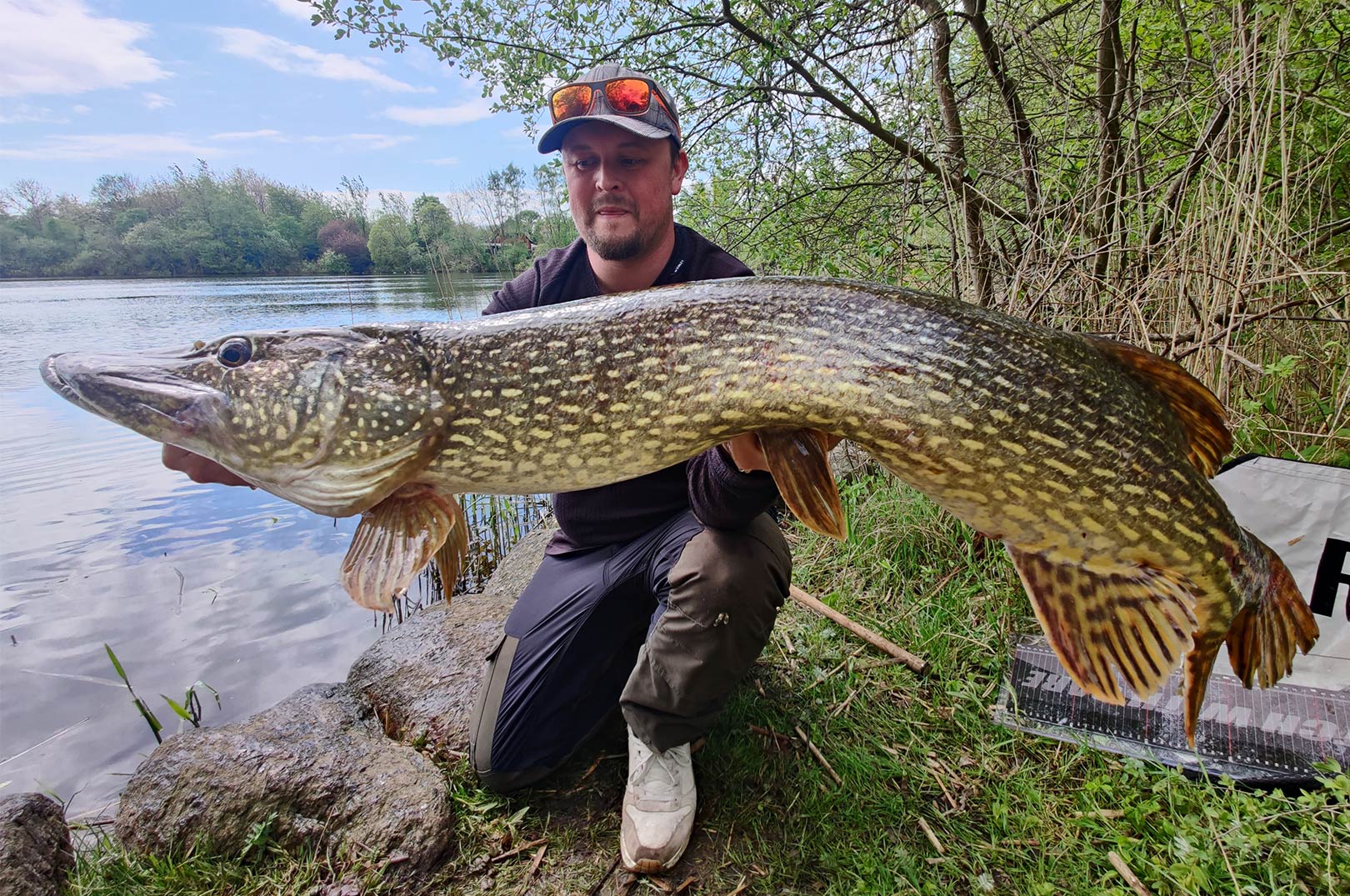 GEDDEFISKERI: TRE GRØNNE TI´ERE - Fisk & Fri