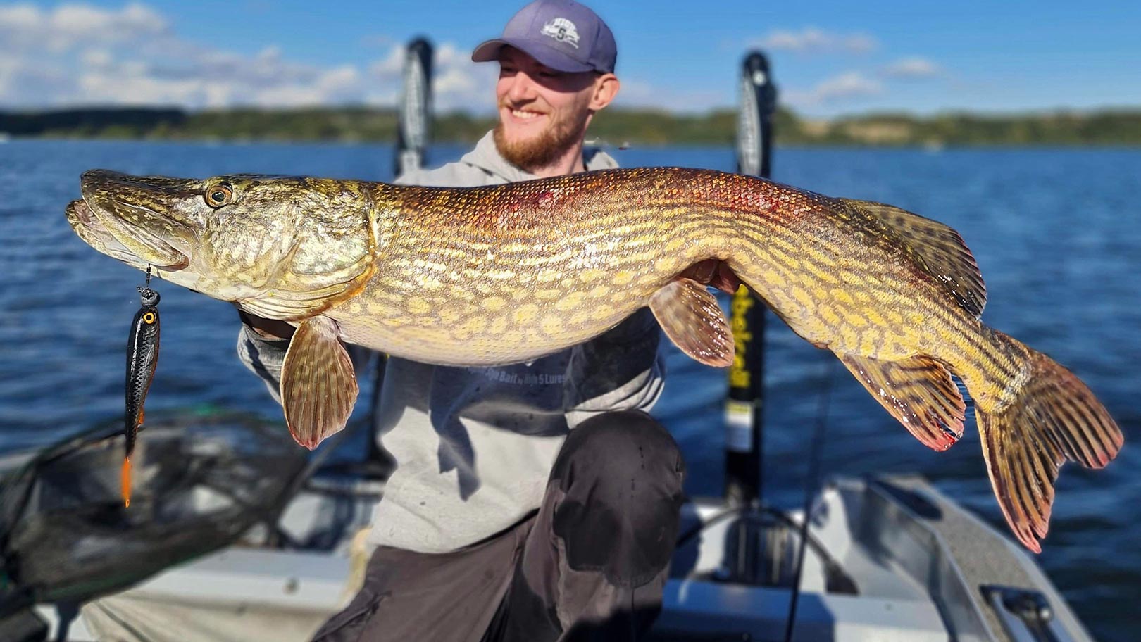 GROV GEDDE AFSLUTTER ABORRE FESTIVAL - Fisk & Fri