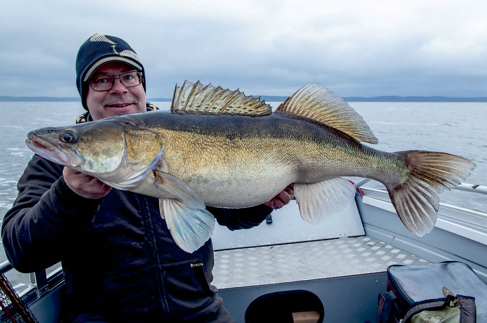 TRYKUDLIGNING & FØRSTEHJÆLP TIL ROVFISK - Fisk & Fri