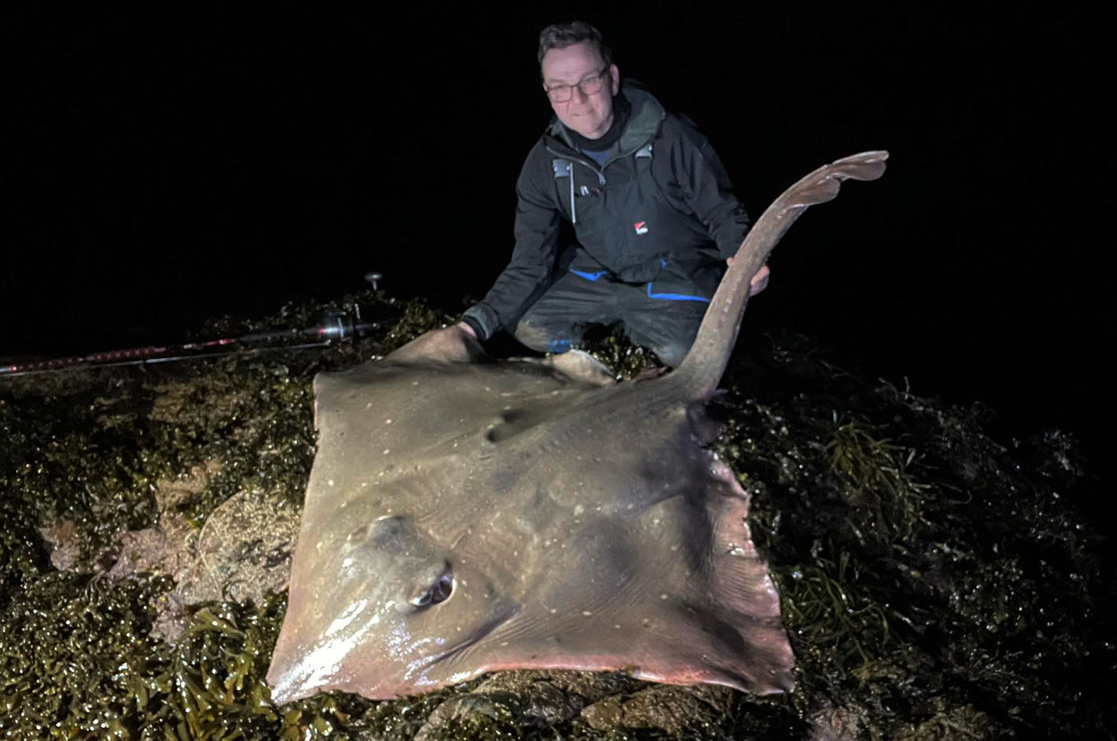 MONSTERSKADE FRA KYSTEN PÅ ROADFISKETRIP TIL SKOTLAND - Fisk & Fri