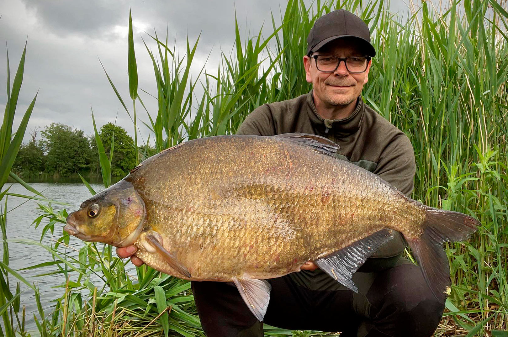 JAGTEN PÅ EN STOR BRASEN LYKKEDES - Fisk & Fri